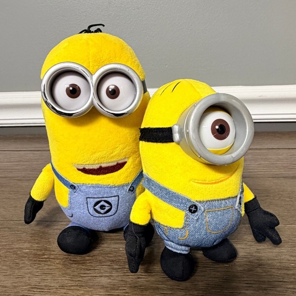 Universal | Toys | Despicable Me Minion Dave Stuart Plush Stuffed ...
